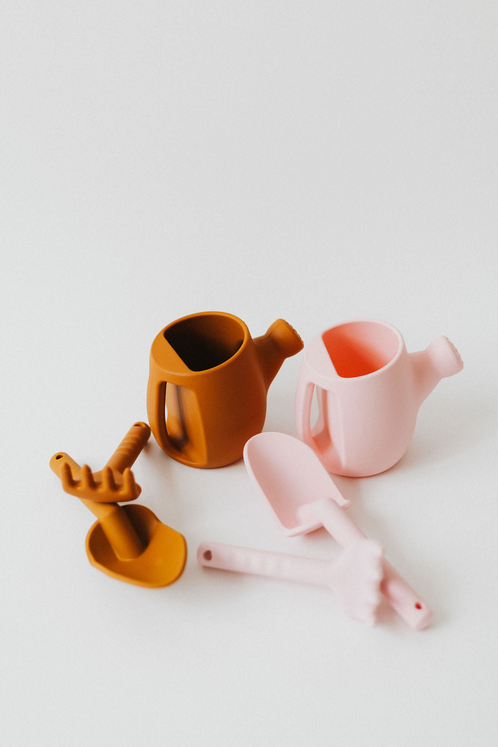 Silicone Watering Can Set – Gentle Nursery Shop