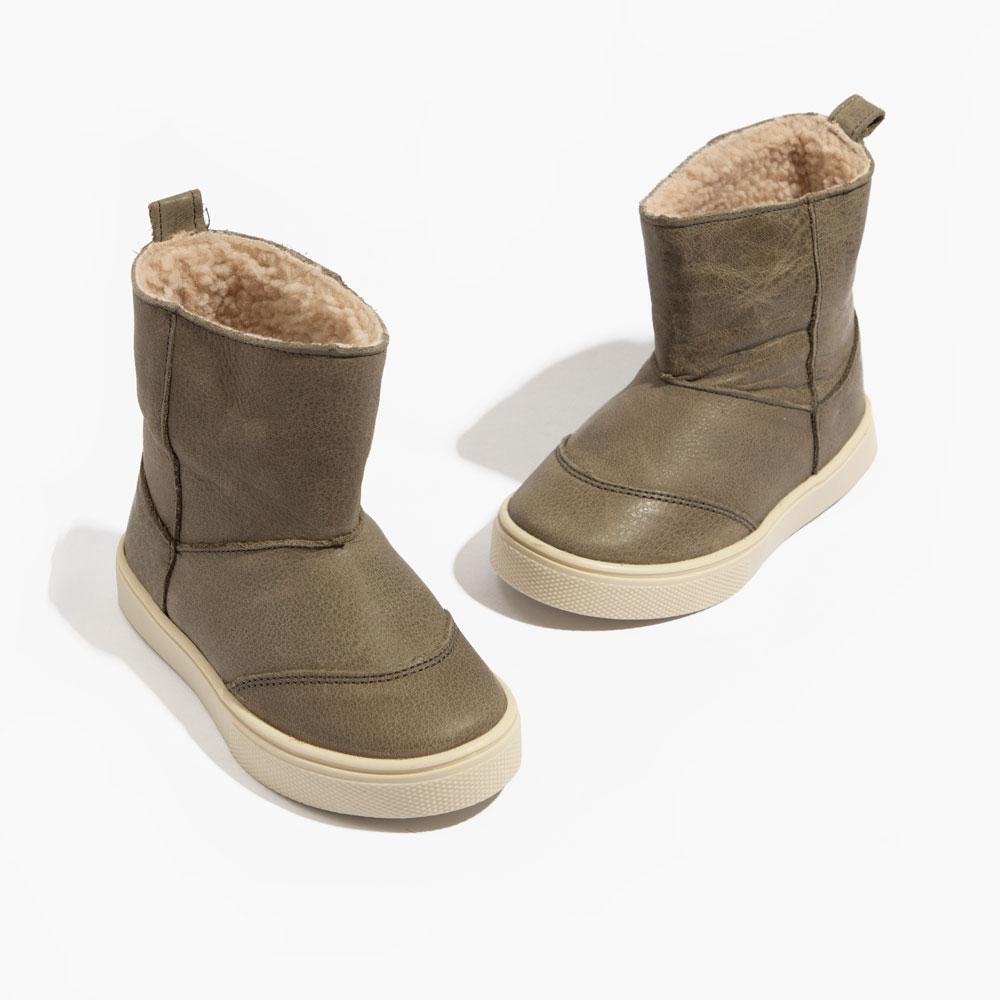 Blue Spruce Jackson Boot – Gentle Nursery Shop